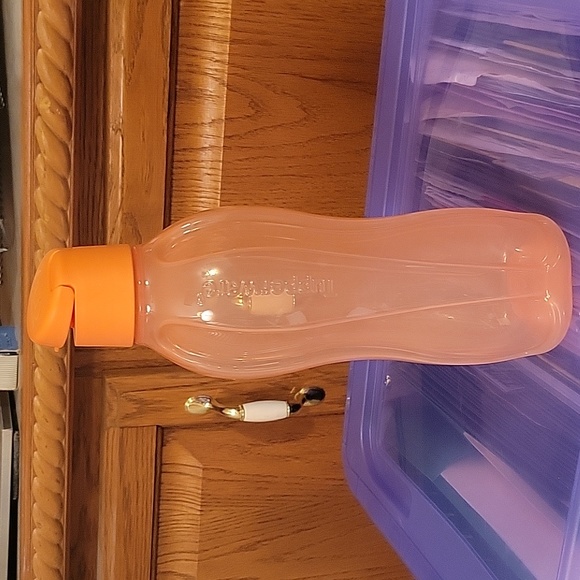 Tupperware | Dining | Tupperware Eco Water Bottle | Poshmark